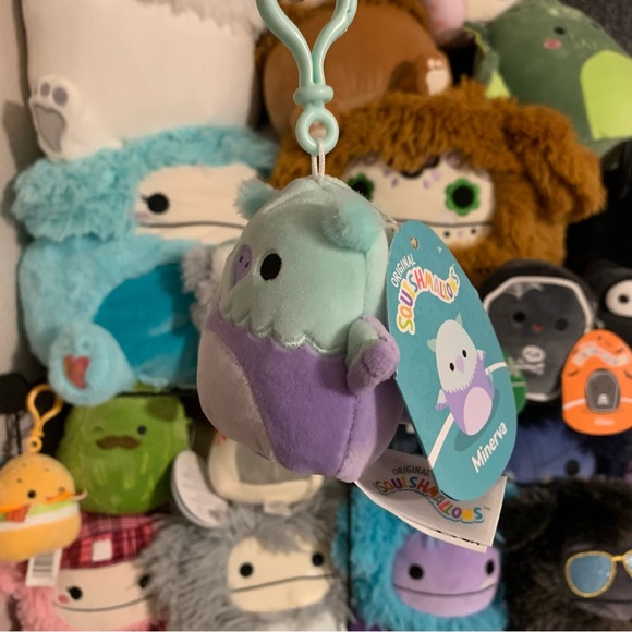 Squishmallows | Toys | Squishmallows 3 Minerva The Griffin Clip | Poshmark